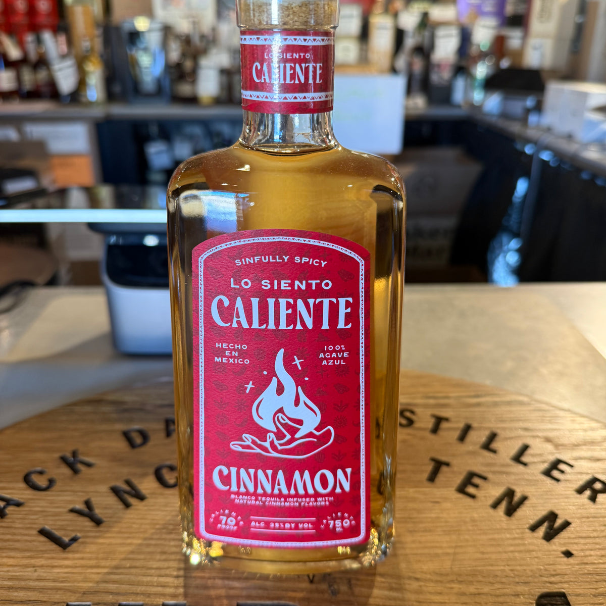 LO SIENTO CALIENTE CINNAMON TEQUILA 750mL – Hi Proof