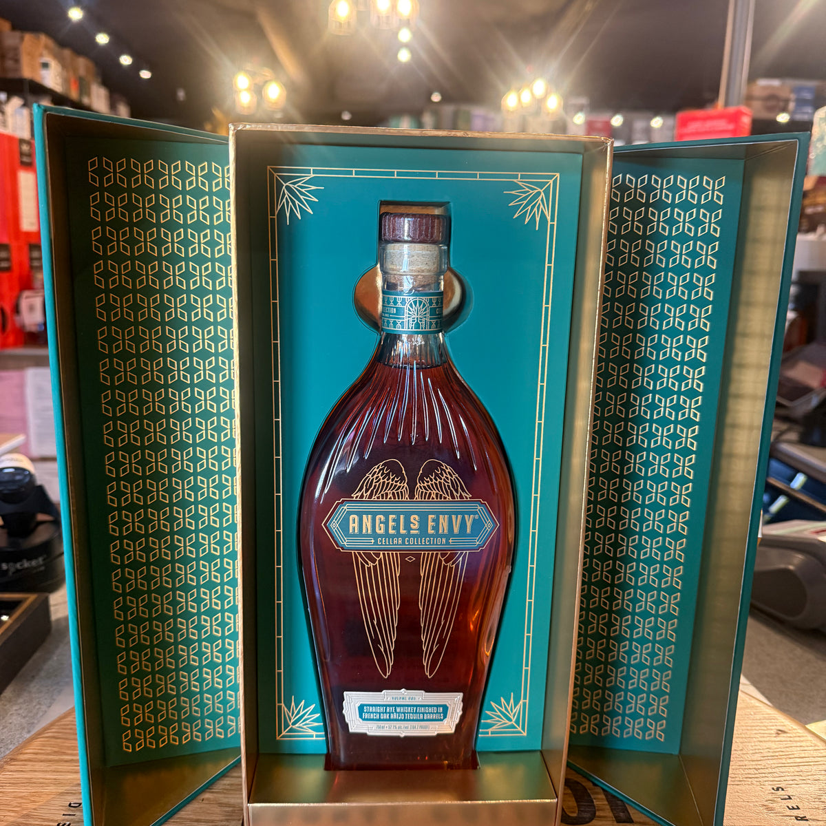 Angel's Envy, Cellar Collection Vol. 5 Straight Rye Whiskey Finished i ...